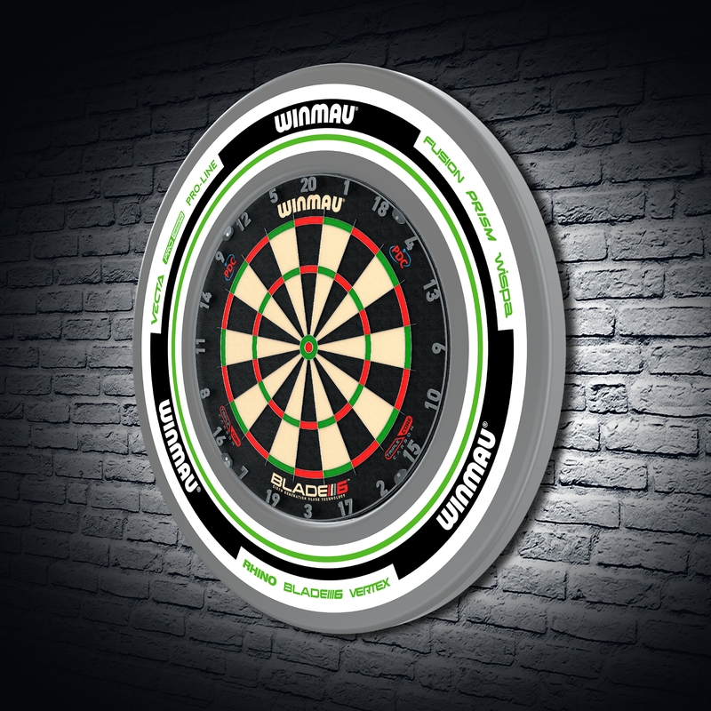 Winmau – Advance Surround – White & Green | The Darts Shack